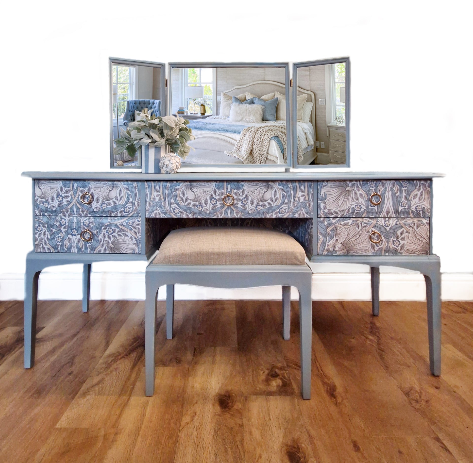 stag dressing table mirror